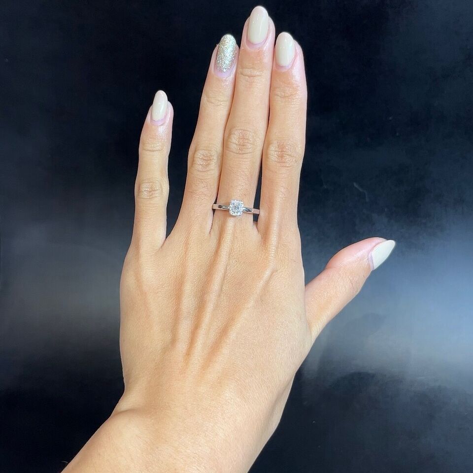 Diamond Engagement Ring ER0326-WG | Sepvergara.com