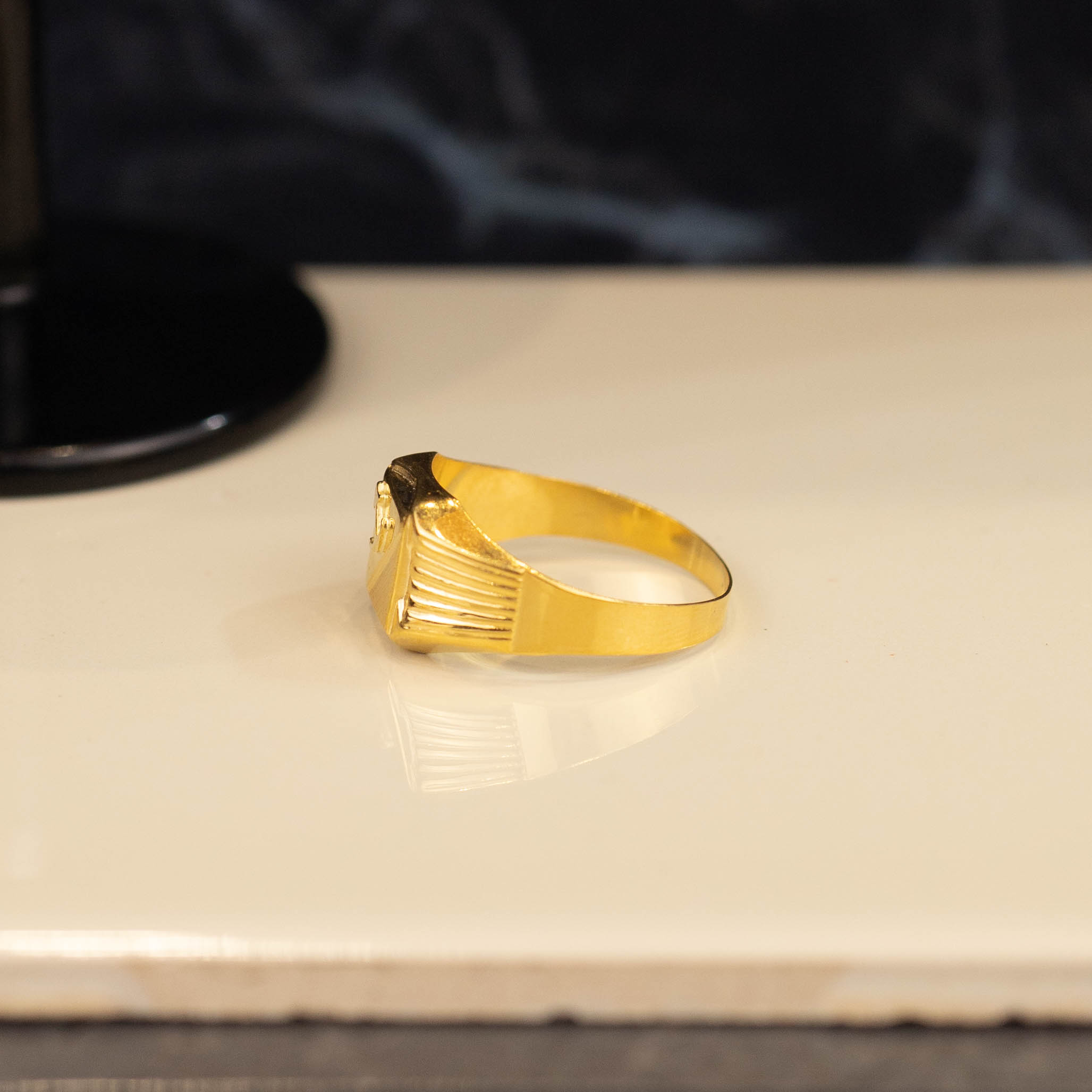 Gold Men’s Ring R242 | Sepvergara.com